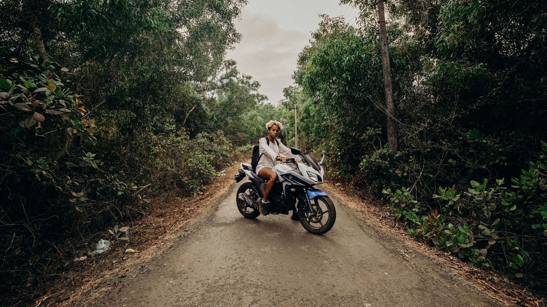 A Deep Dive into Off-Road Riding Techniques – GPI Moto